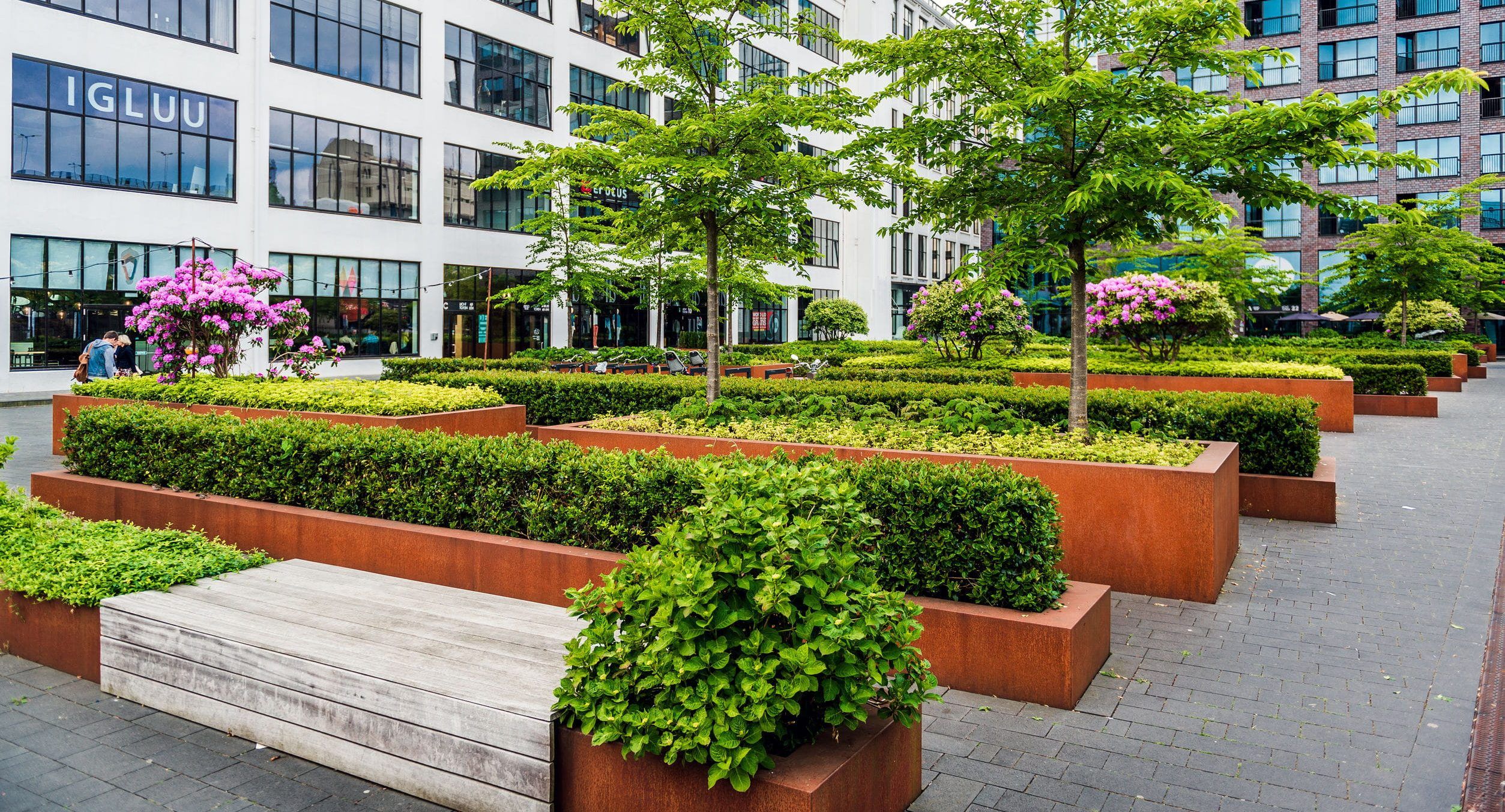 Commercial Landscaping Services Dubai | #1 Commercial Landscapers